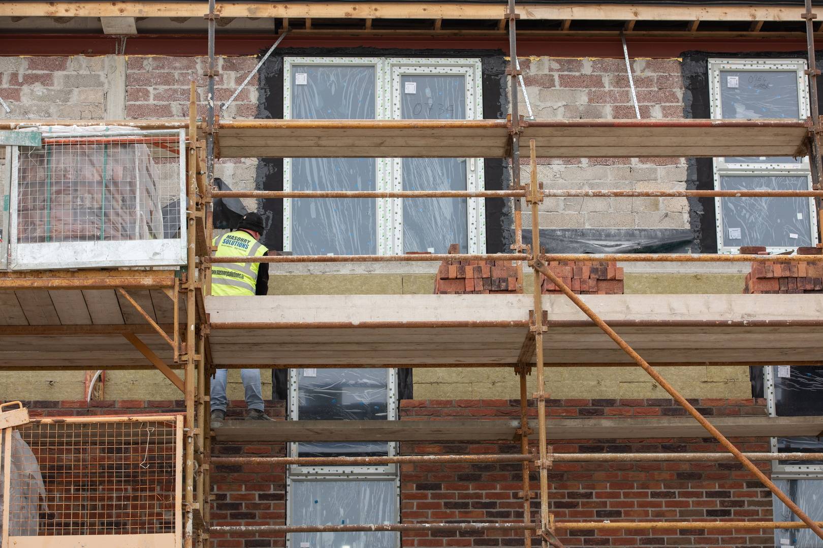 Manufacturer Spotlight: ROCKWOOL® NyRock® Cavity Slab 032 | NBS