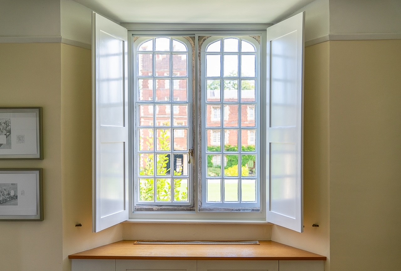 Heritage and listed buildings: Window retrofit checklist | NBS