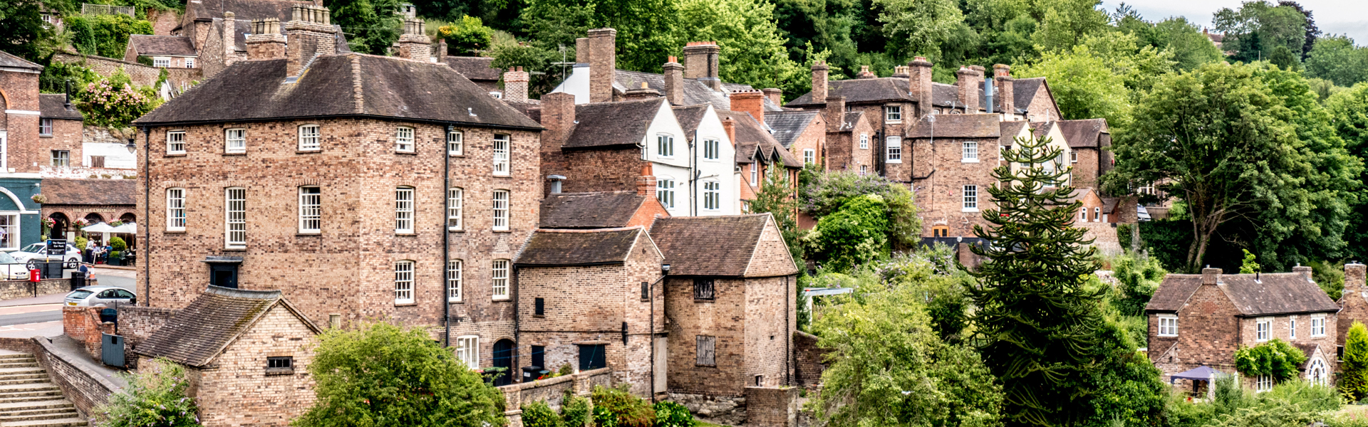 Planning and developing specifications using the project timeline | NBS